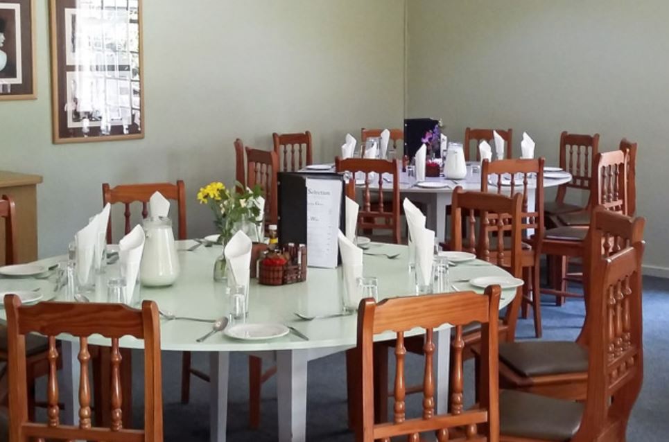 Safari Restaurant – Safari Ostrich